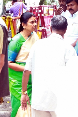 Amid Udhayanidhi Stalin’s Sanatan Dharma Controversy His Mother Durga ...